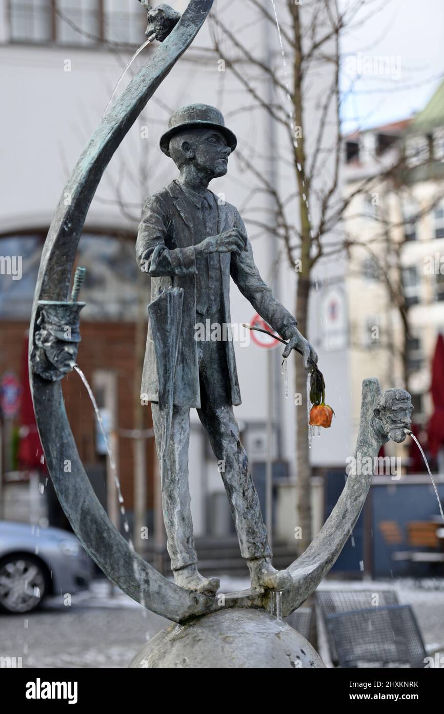 Statue des berühmten Komikers Karl Valentin auf dem Viktualienmmarkt in ...