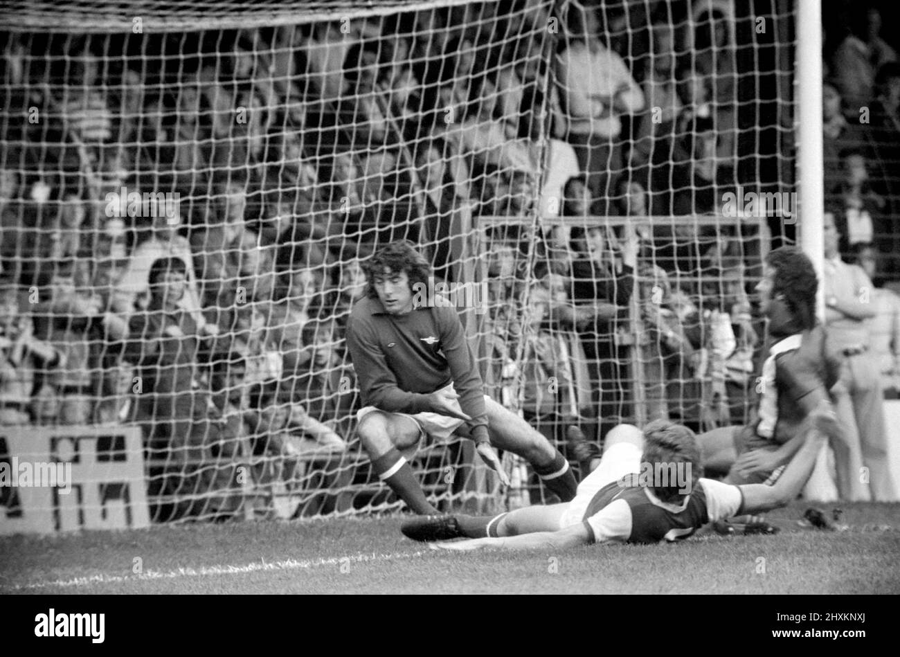 Luton arsenal hi-res stock photography and images - Alamy