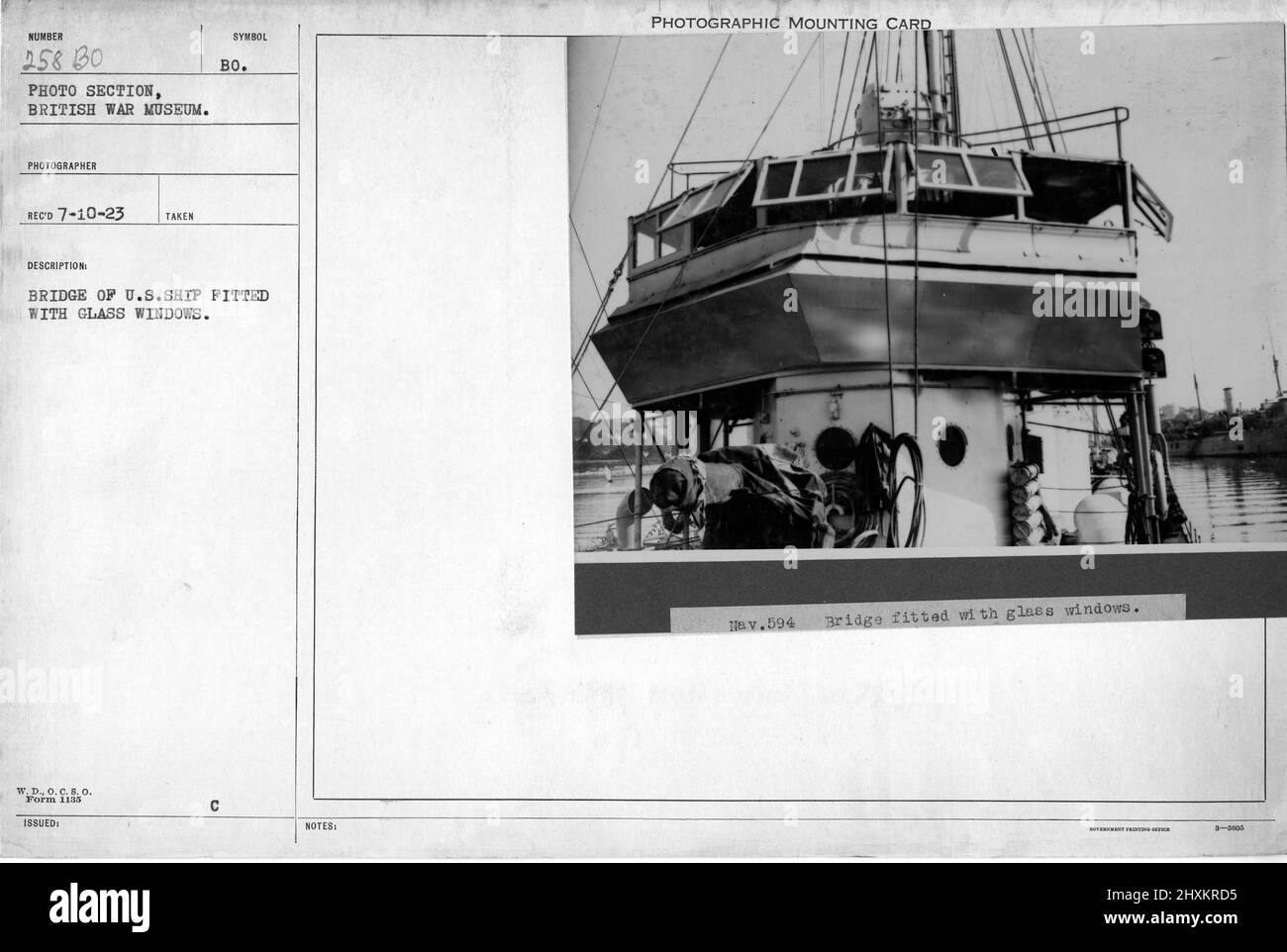 Bridge of U.S. ship fitted with glass windows. Collection of World War ...