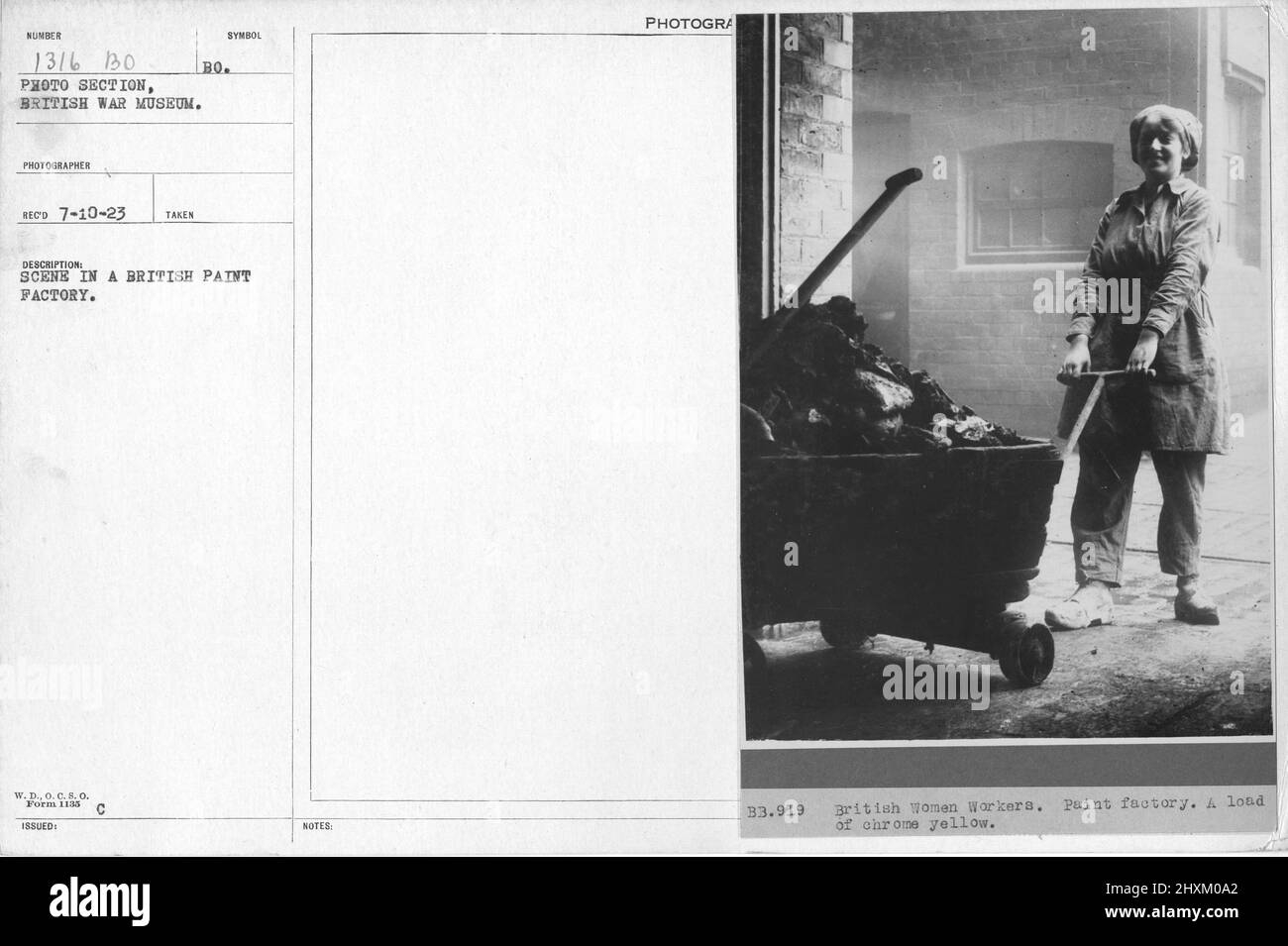 War equipment manufacturing during Black and White Stock Photos ...