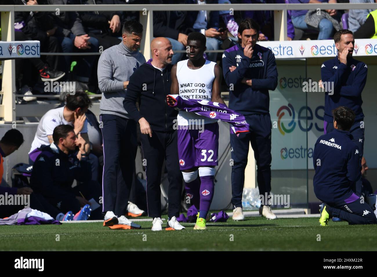 Bologna alfred hi-res stock photography and images - Alamy