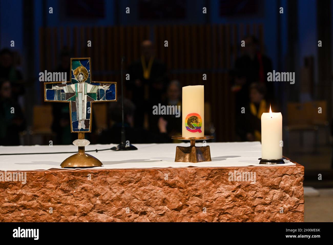 Munich, Germany. 13th Mar, 2022. On the altar of St. Paul's Church ...