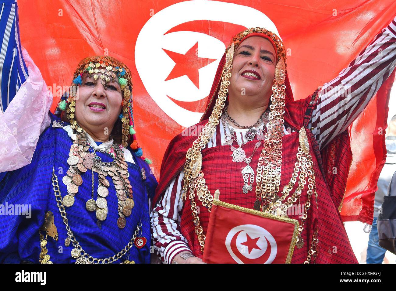 Tunis, Tunisia. 13th Mar, 2022. Tunisian women, dressed in traditional ...