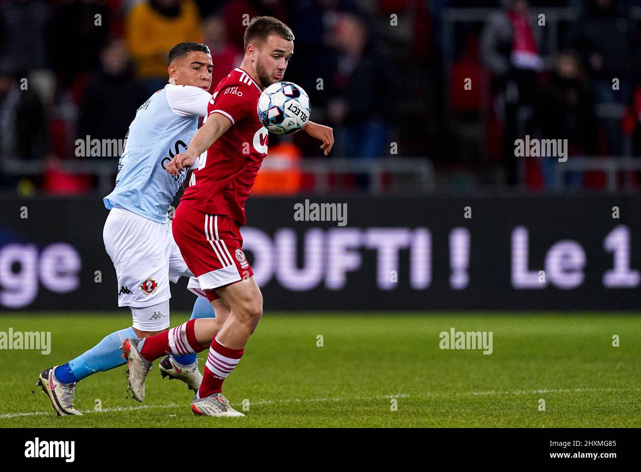 LUIK, BELGIUM - MARCH 13: Nicolas Raskin of Standard Liège during the ...