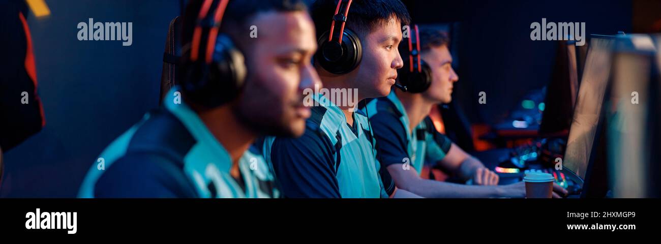 Pro player playing important match in cyber club Stock Photo - Alamy