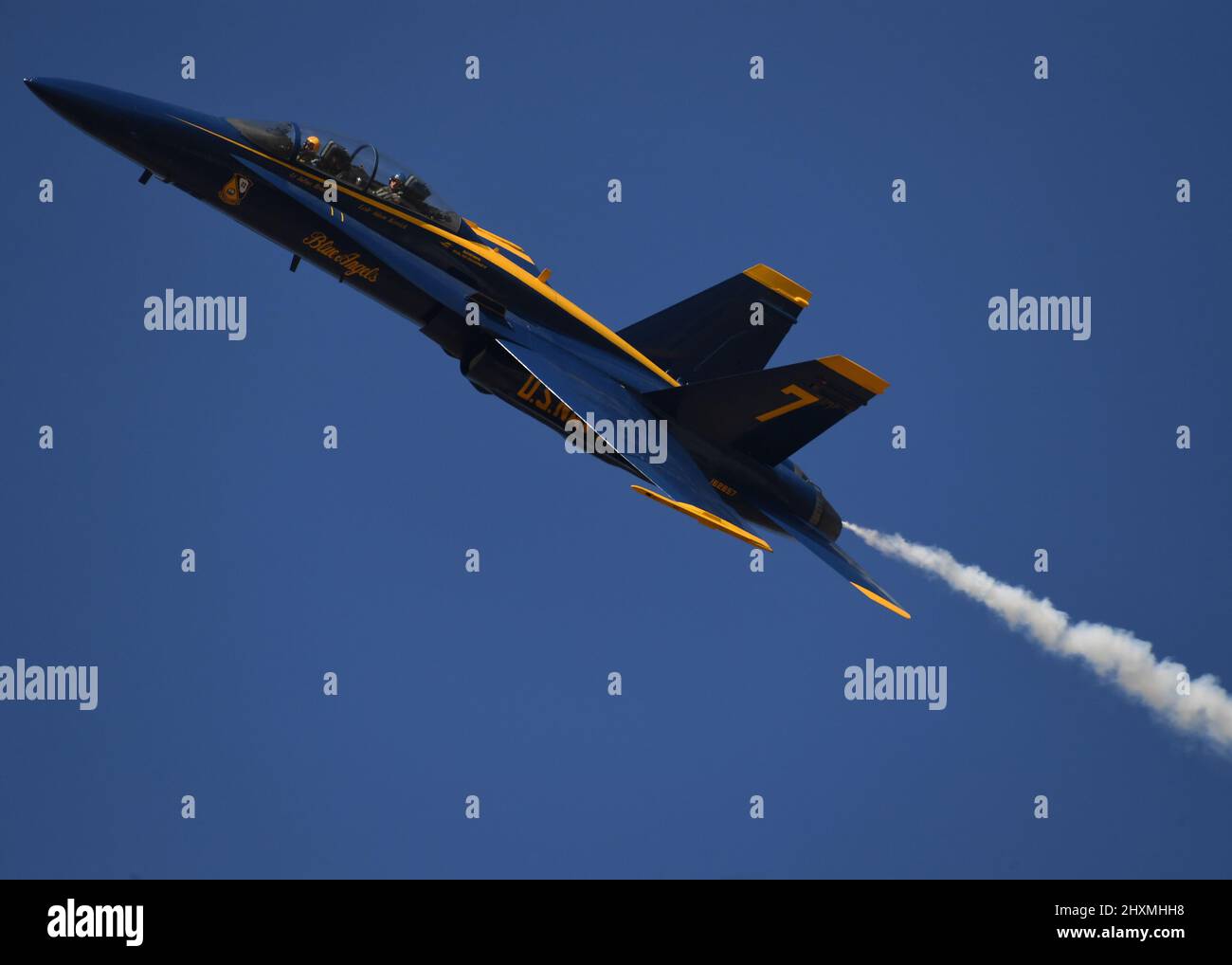 Blue Angels jet in flight Stock Photo - Alamy