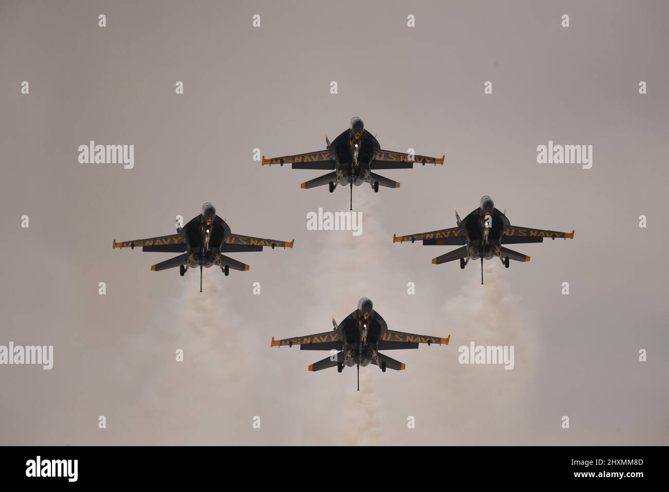 Tail hooks hi-res stock photography and images - Alamy