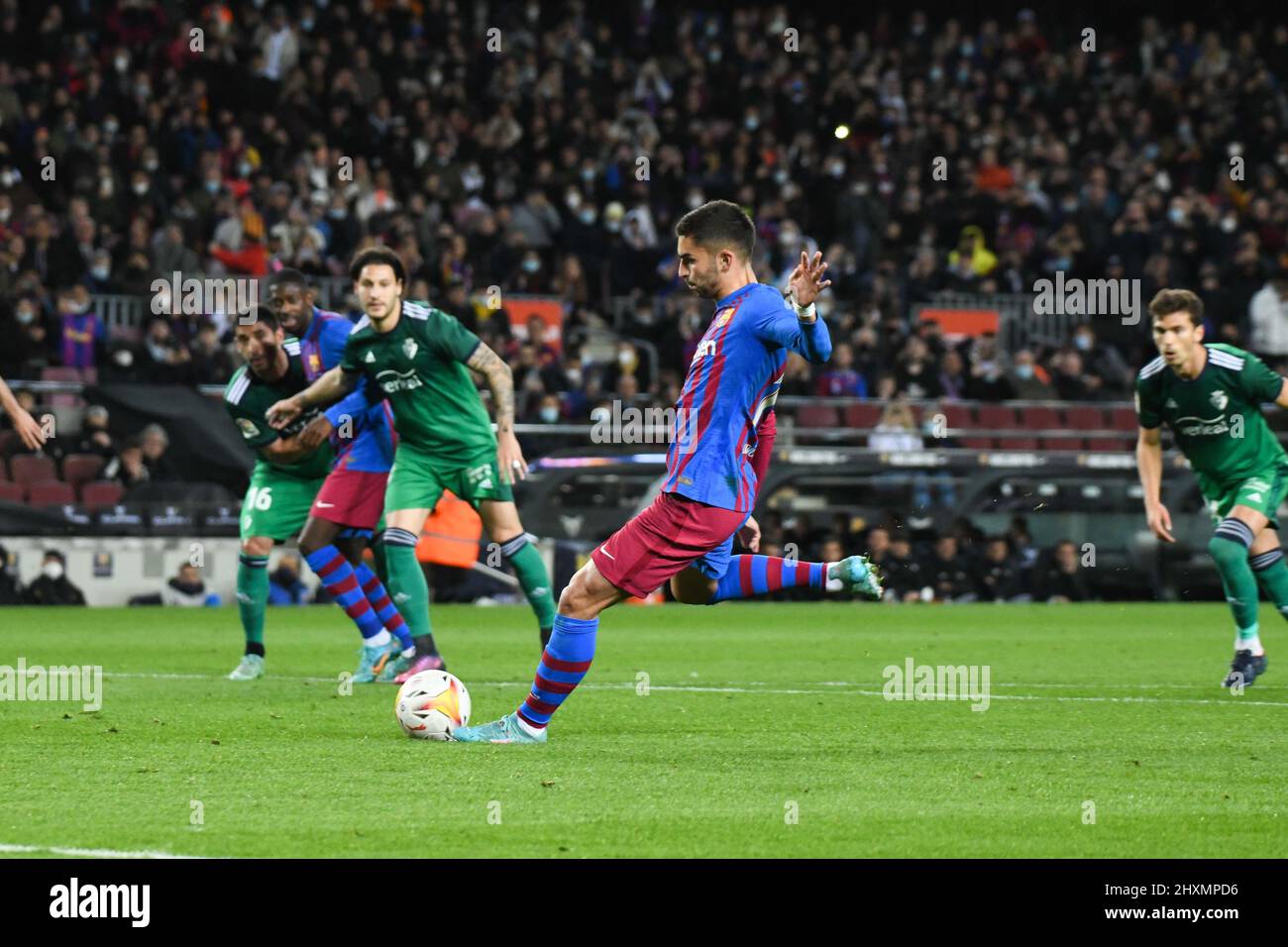 Ferran torres fc barcelona hi-res stock photography and images - Alamy