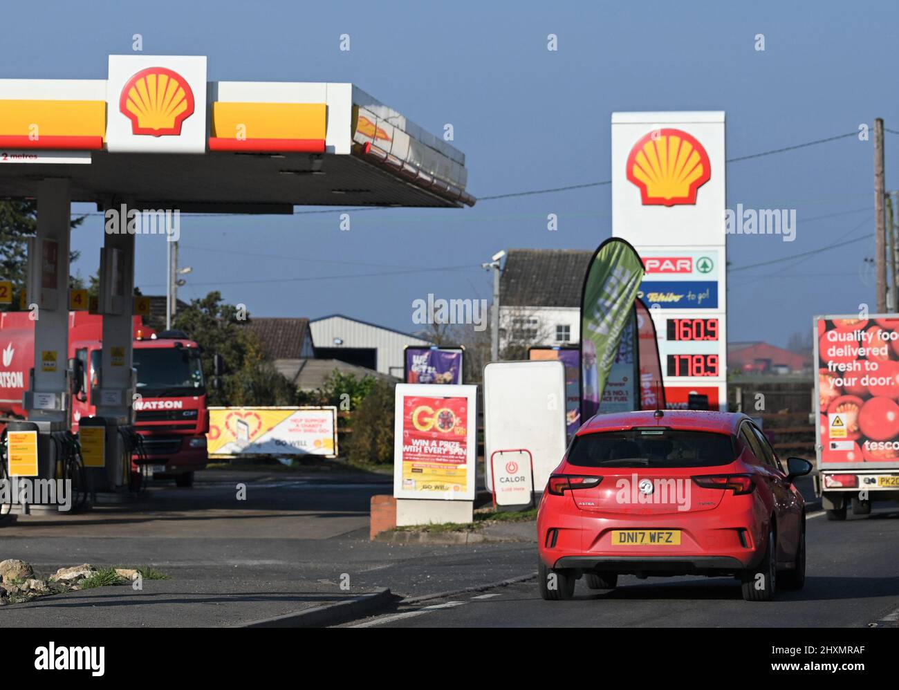 Wisbech, UK. 08th Mar, 2022. A Shell garage on the A47 near Wisbech ...