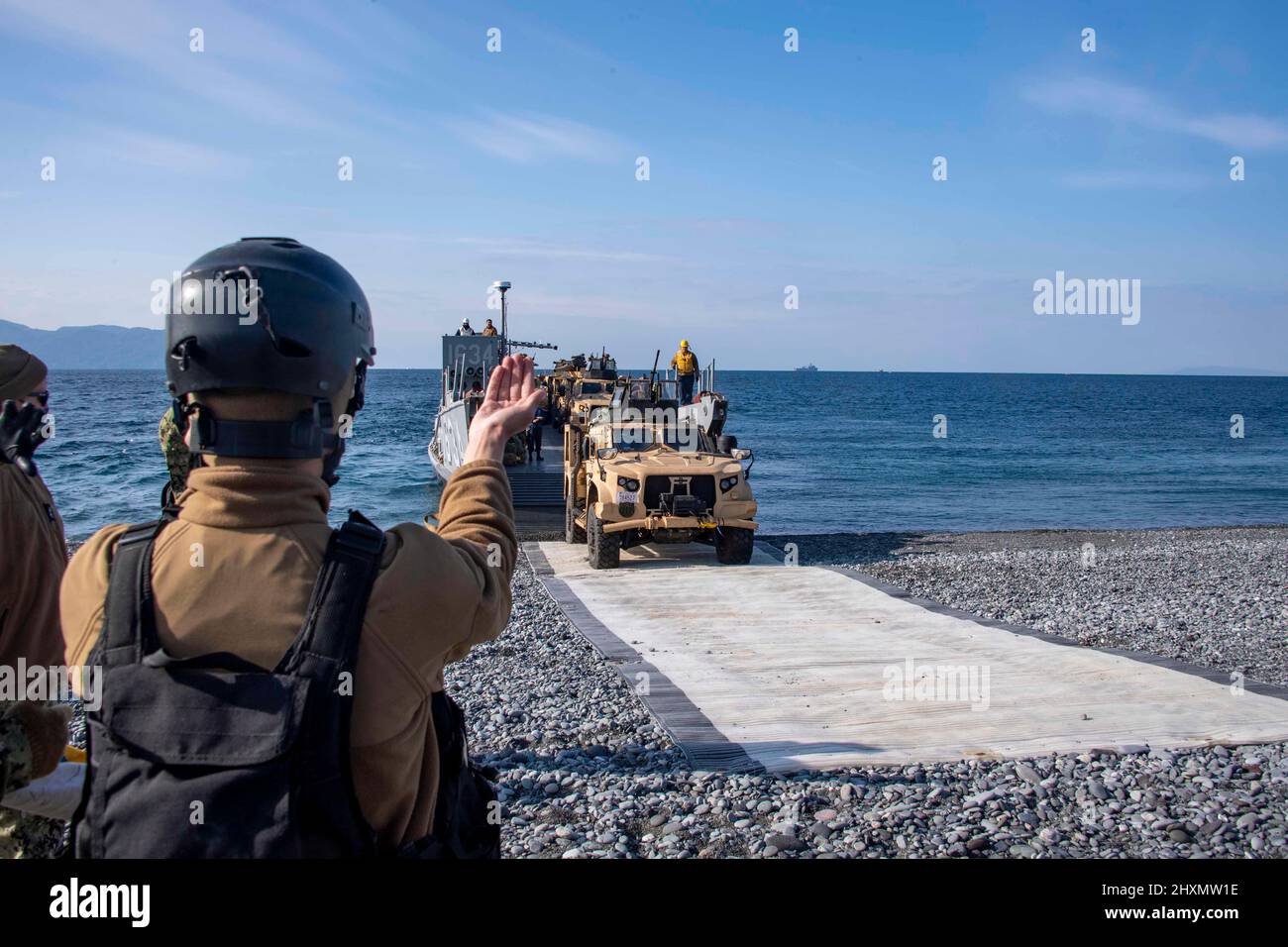 NUMAZU BEACH, Japan (March 9, 2022) Marines assigned to the 31st Marine ...