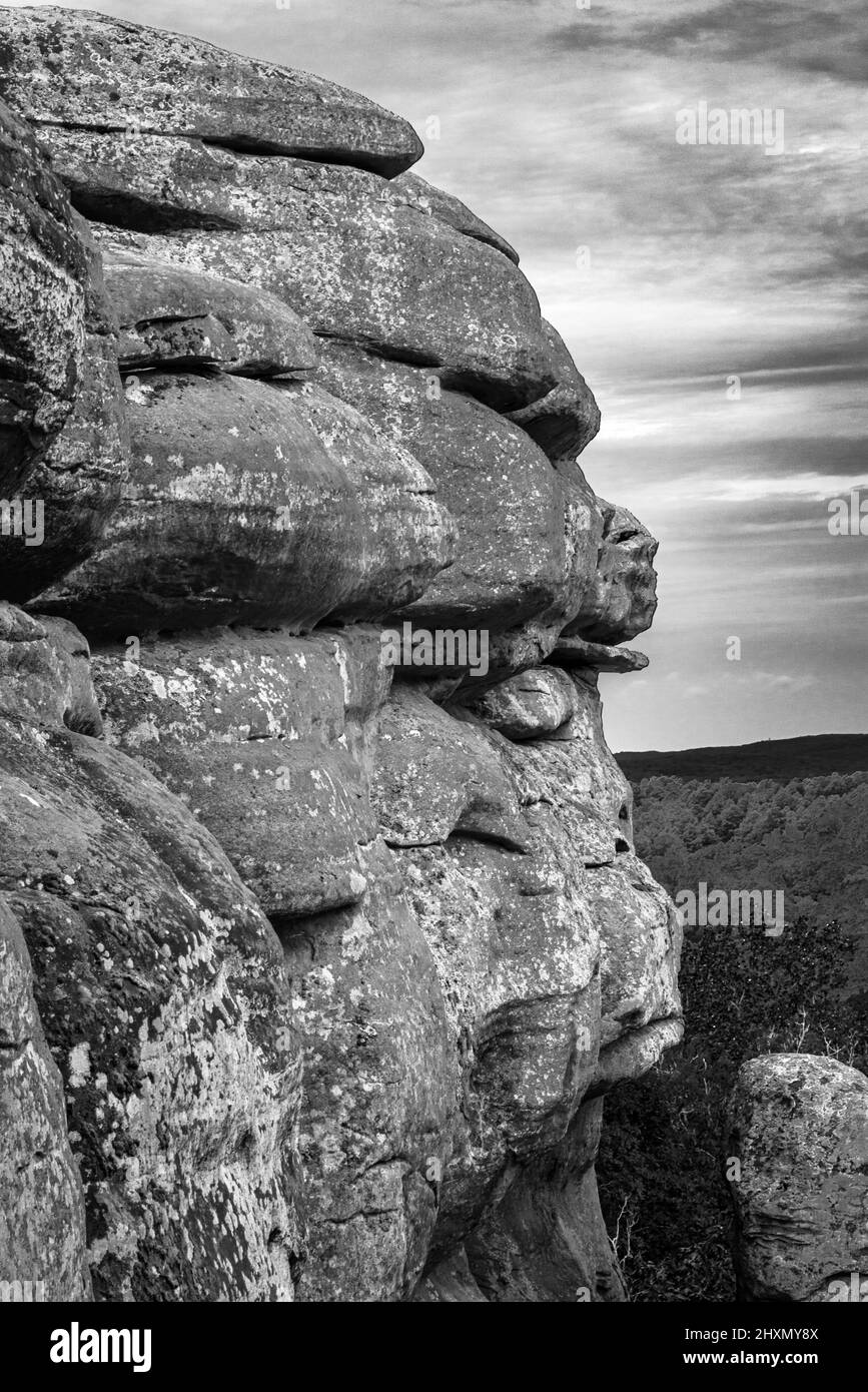 Rock formations at Garden of the Gods State Park, Southern Illinois ...