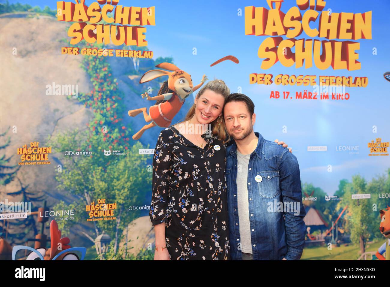 Andrea Gerhard mit Freund David Wehle bei der Premiere des Kinofilms ...