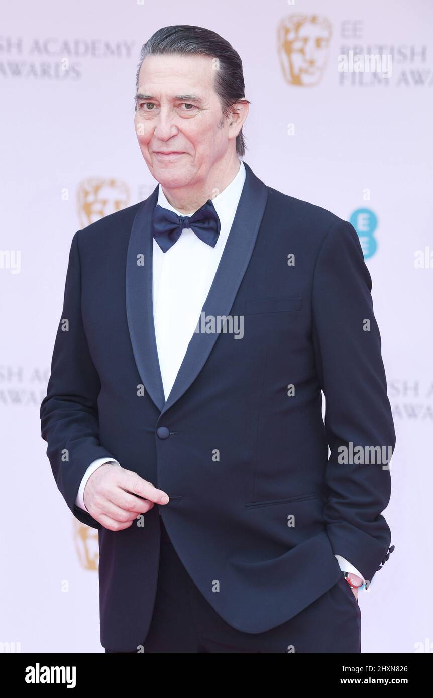 London, UK. 13th Mar, 2022. Irish actor Ciaran Hinds attends the EE ...