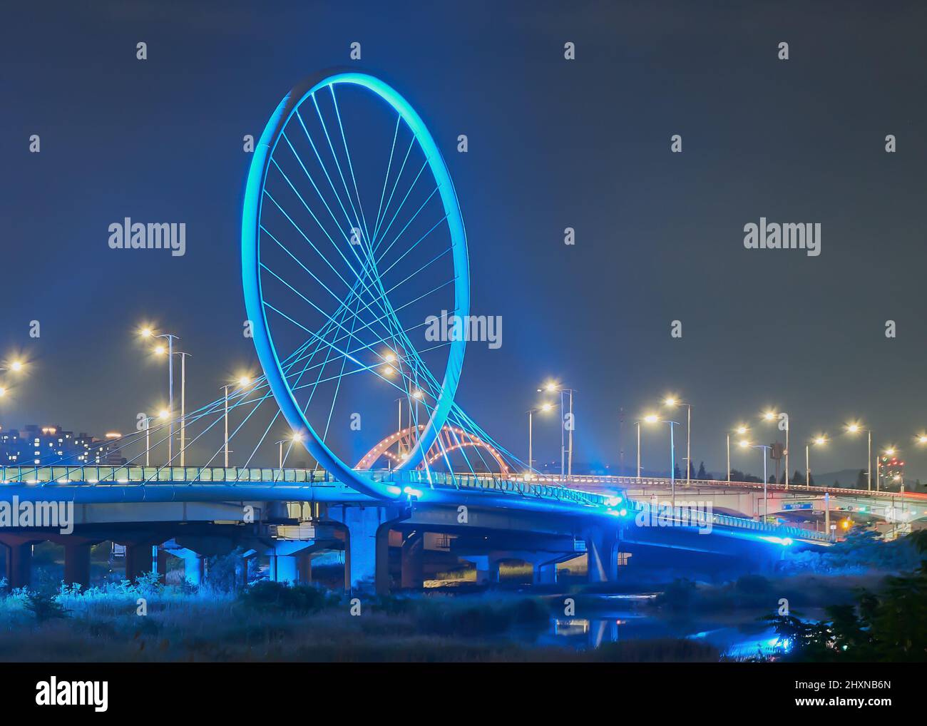 Nighr view of Songdo bridge, Incheon, South Korea Stock Photo - Alamy