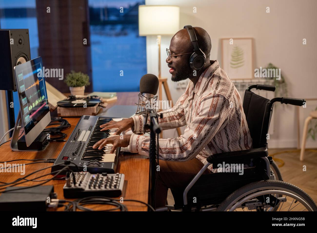 African american work songs hi-res stock photography and images - Alamy