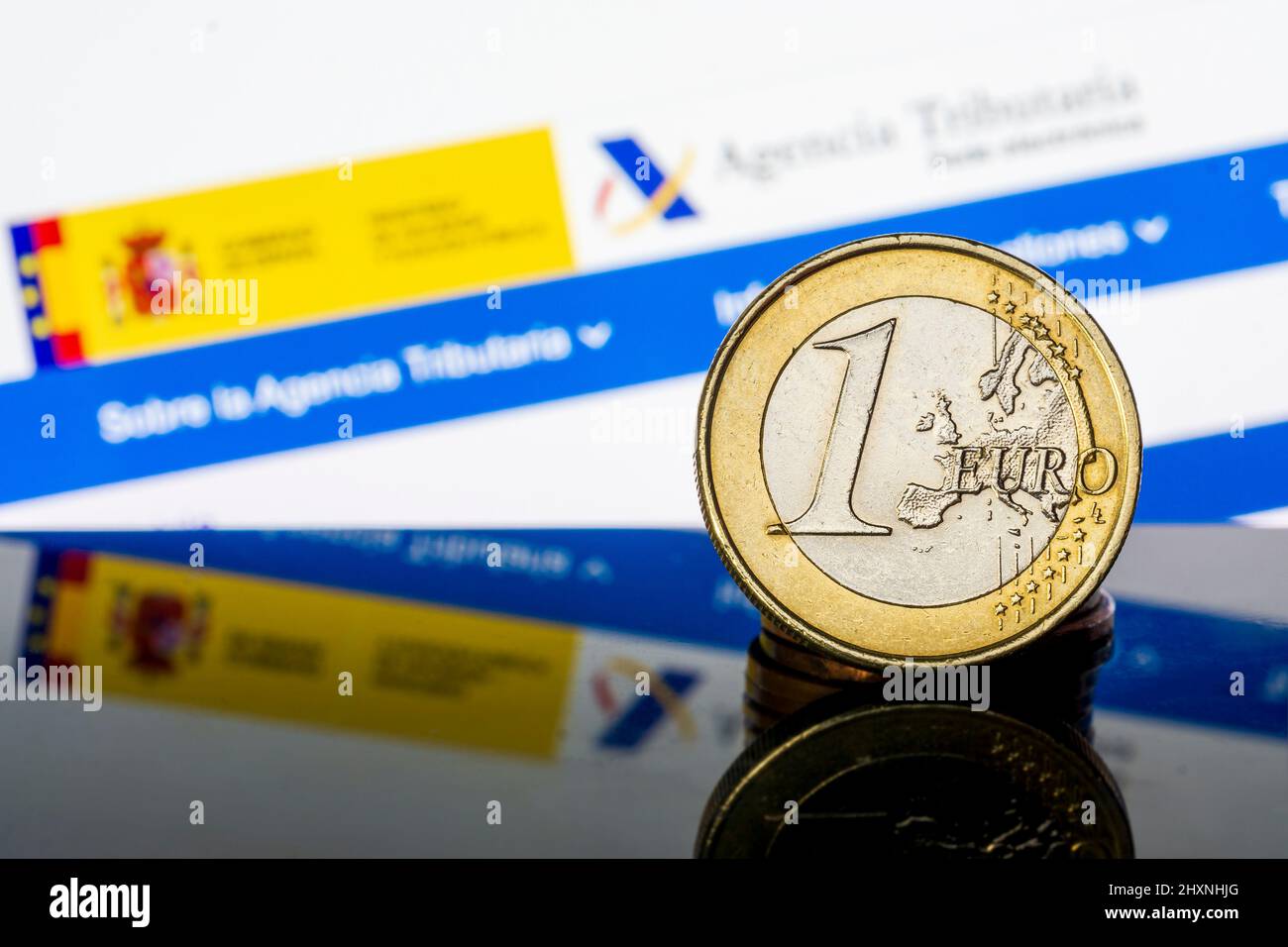 Income Tax Campaign Spain. Euro Coin IRPF web Background. Declaracion ...