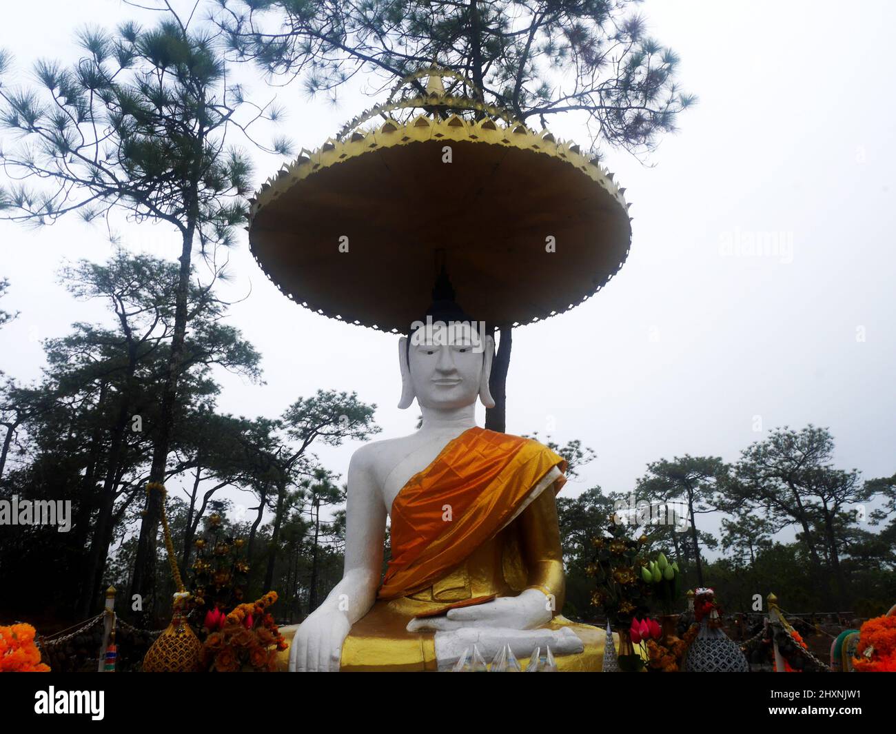 Buddha metta statue attitude of subduing Mara on lan Prasrinakarin yard ...