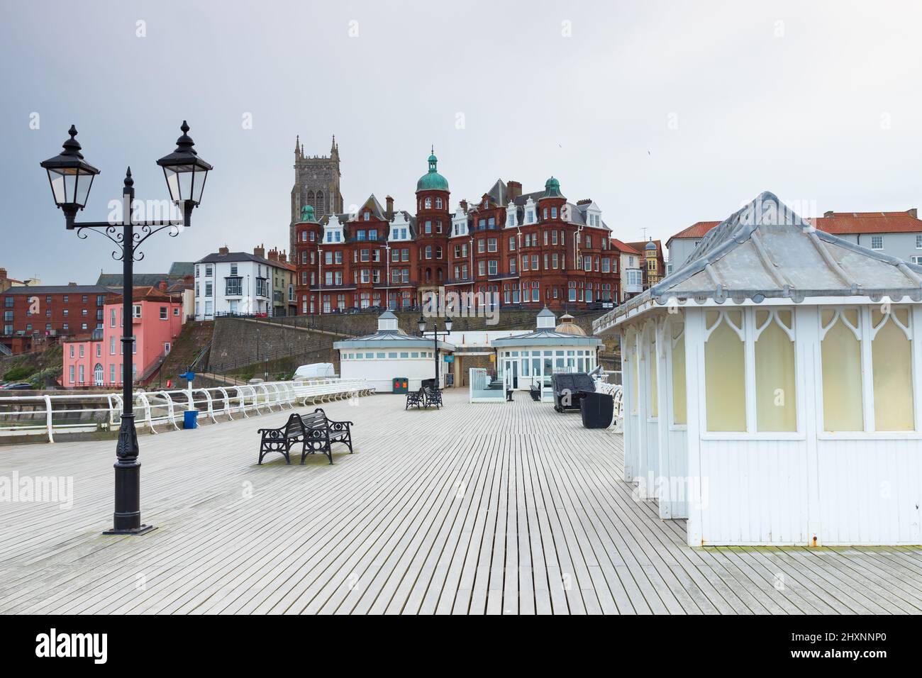 Cromer Pier looking back at the Hotel De Paris, North Norfolk, UK Stock ...