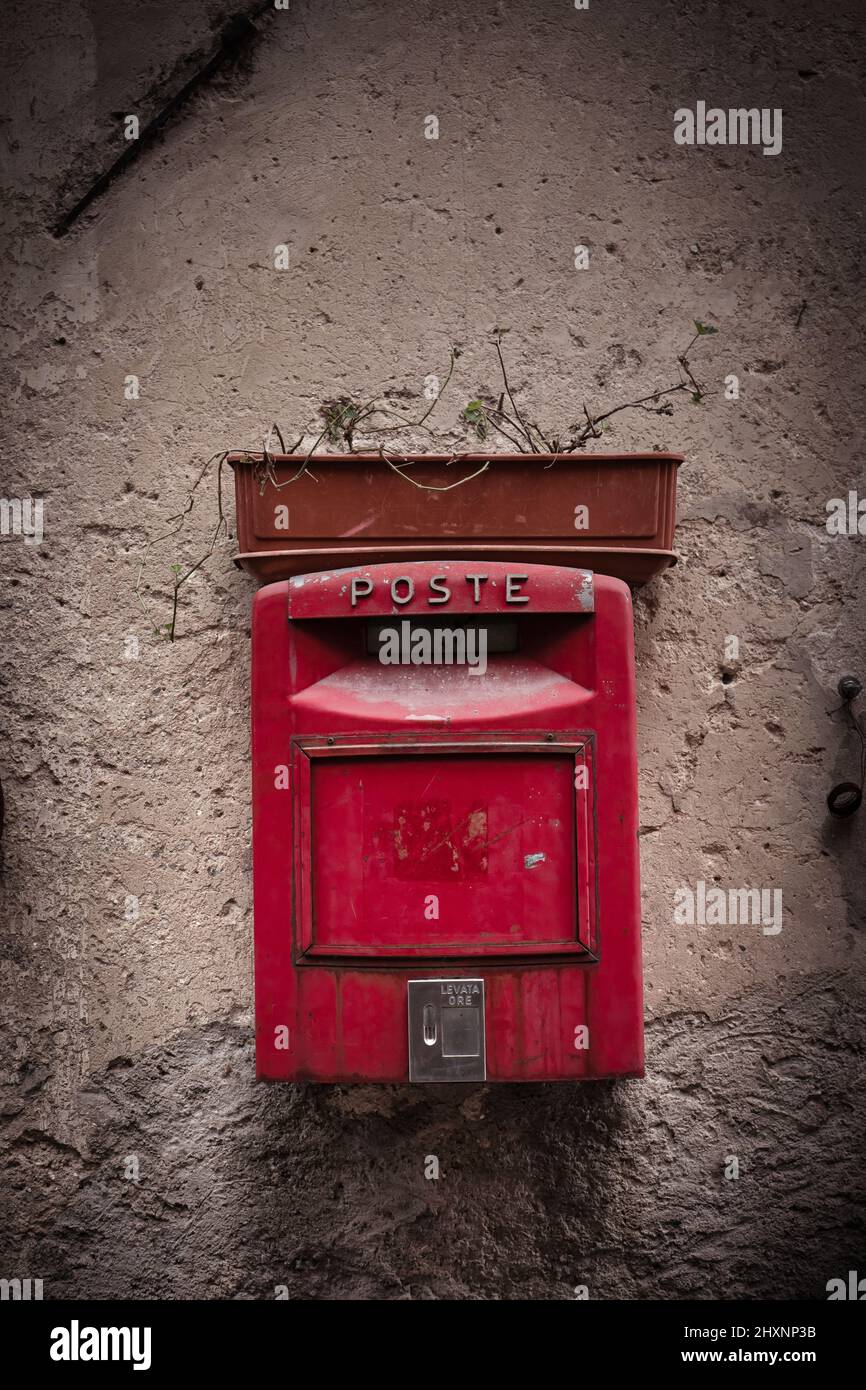 Vintage postal box hi-res stock photography and images - Alamy