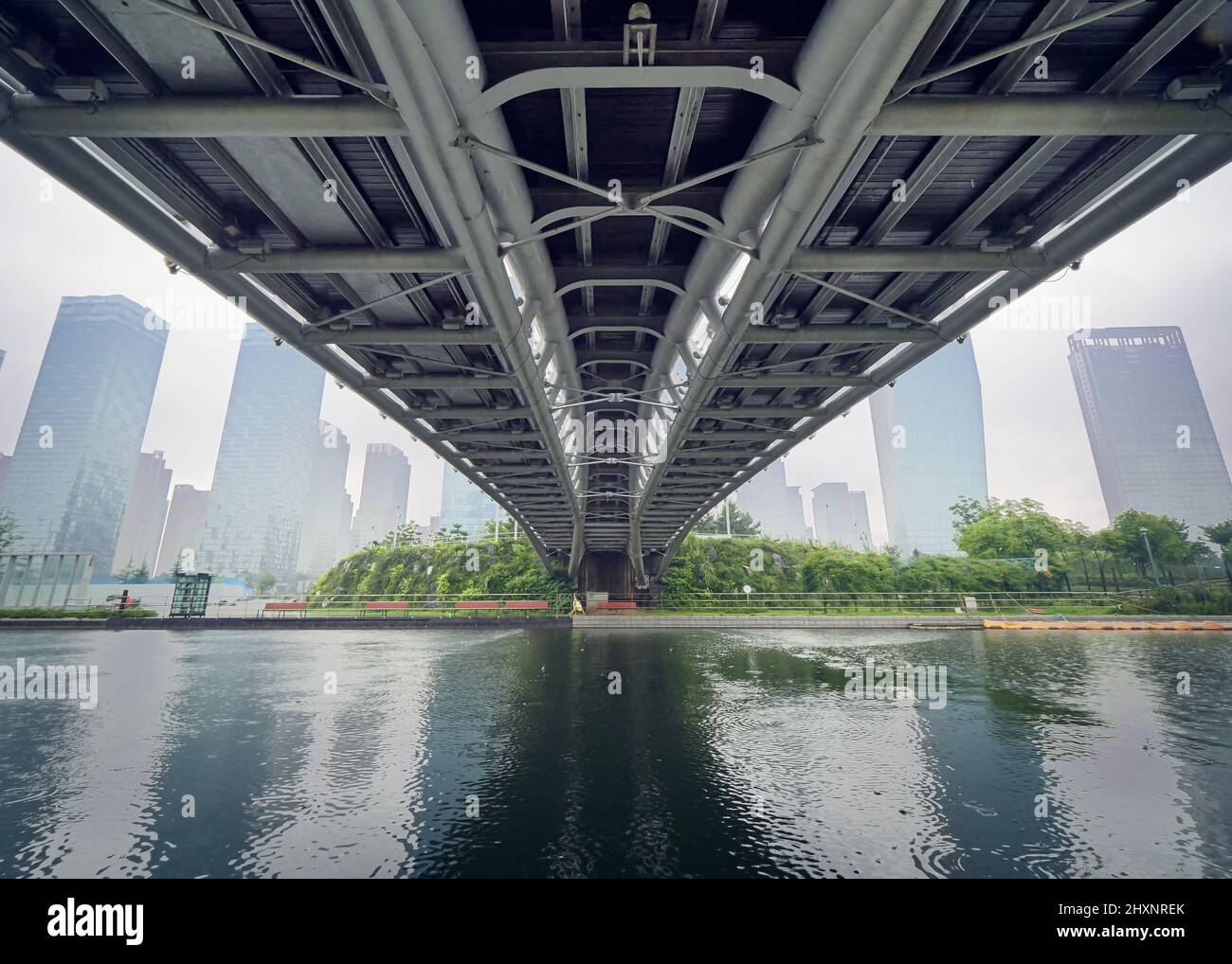 Bridge in the Songdo Central Park, Incheon, South Korea Stock Photo - Alamy