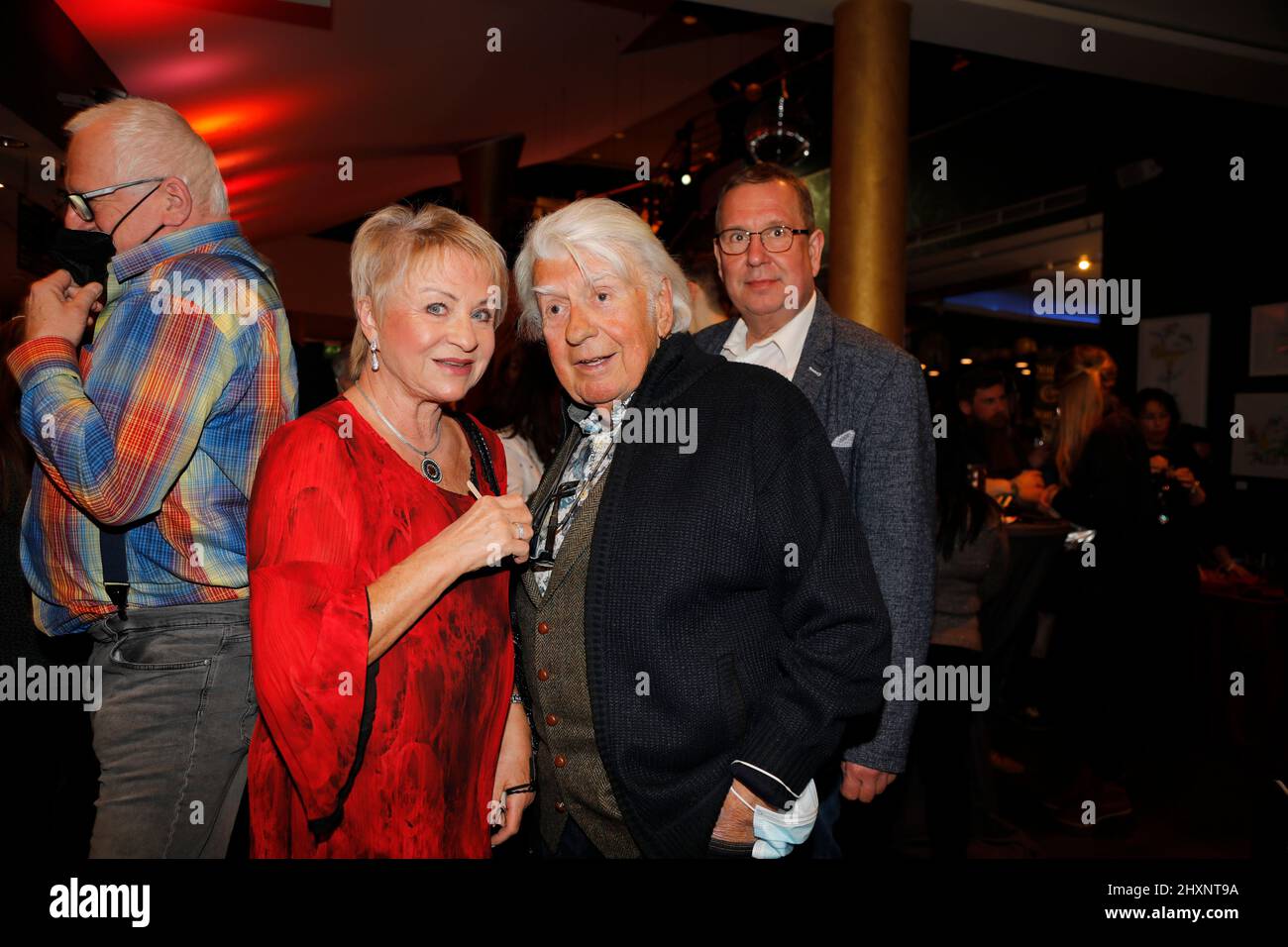 Heidi Weigelt und Heinz Behrens bei der Premiere: ALLES BESTE! 25 Jahre ...