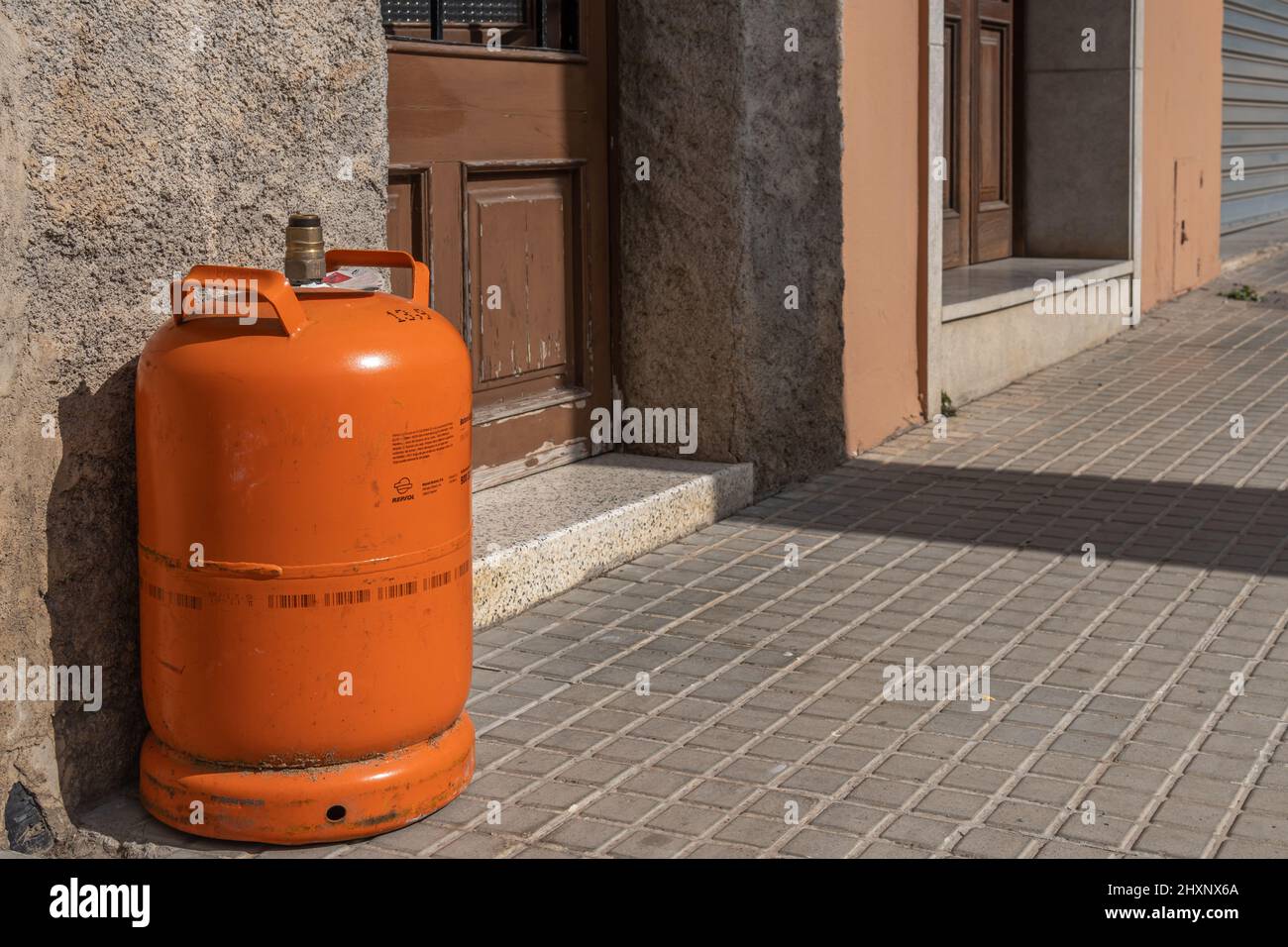 Butane botle hi-res stock photography and images - Alamy