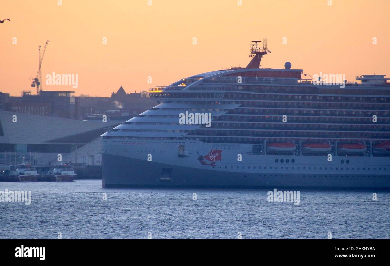 Virgin Voyages Valiant lady Stock Photo - Alamy