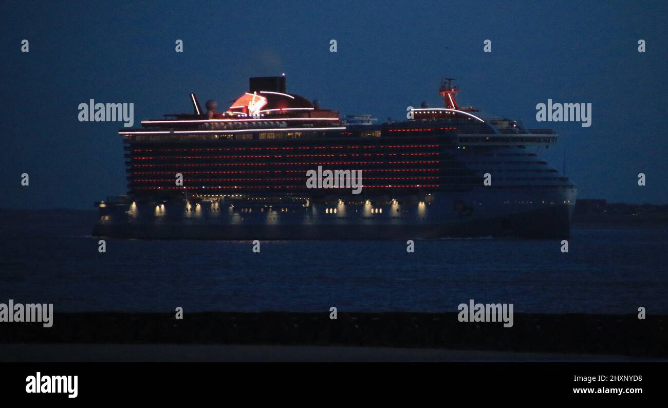 Virgin Voyages Valiant lady Stock Photo - Alamy