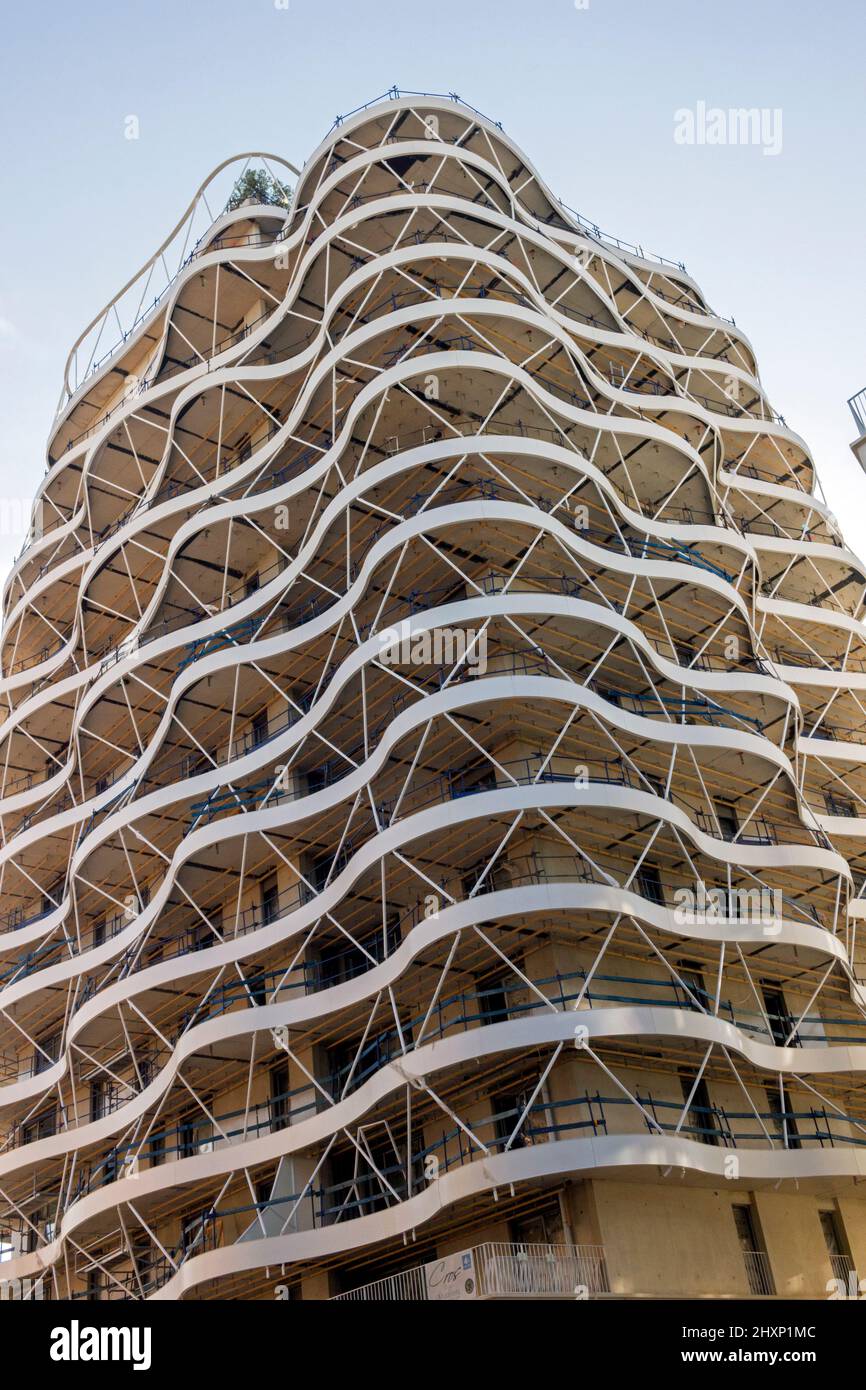 Site of the new architectural madness: Higher Roch, 50 m high tower ...