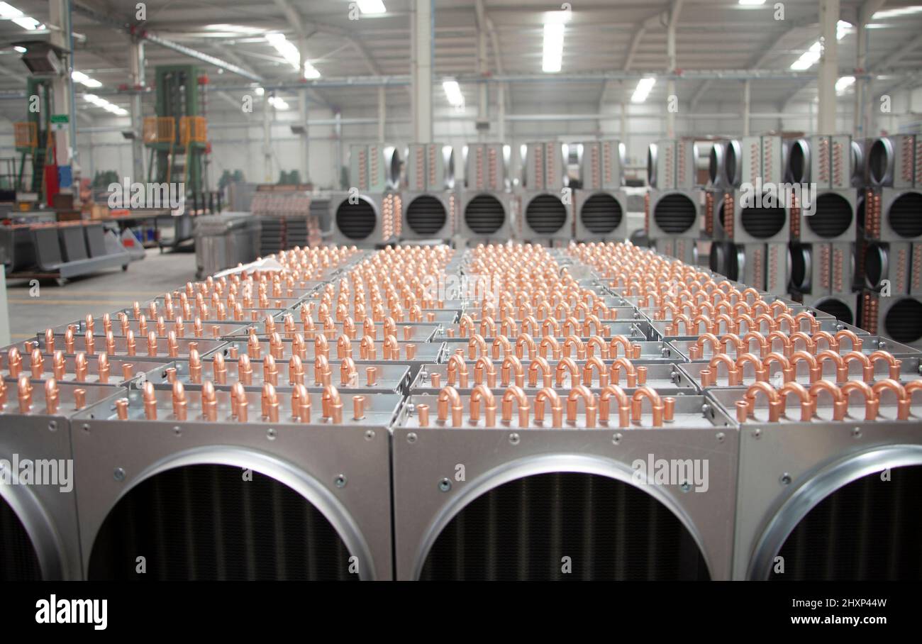 air conditioner manufacturing in the factory Stock Photo - Alamy