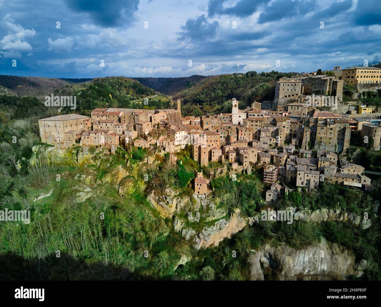 Sorano tuscany hi-res stock photography and images - Alamy