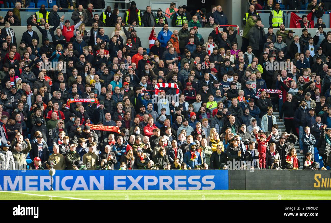 English premier league fans hi-res stock photography and images - Alamy