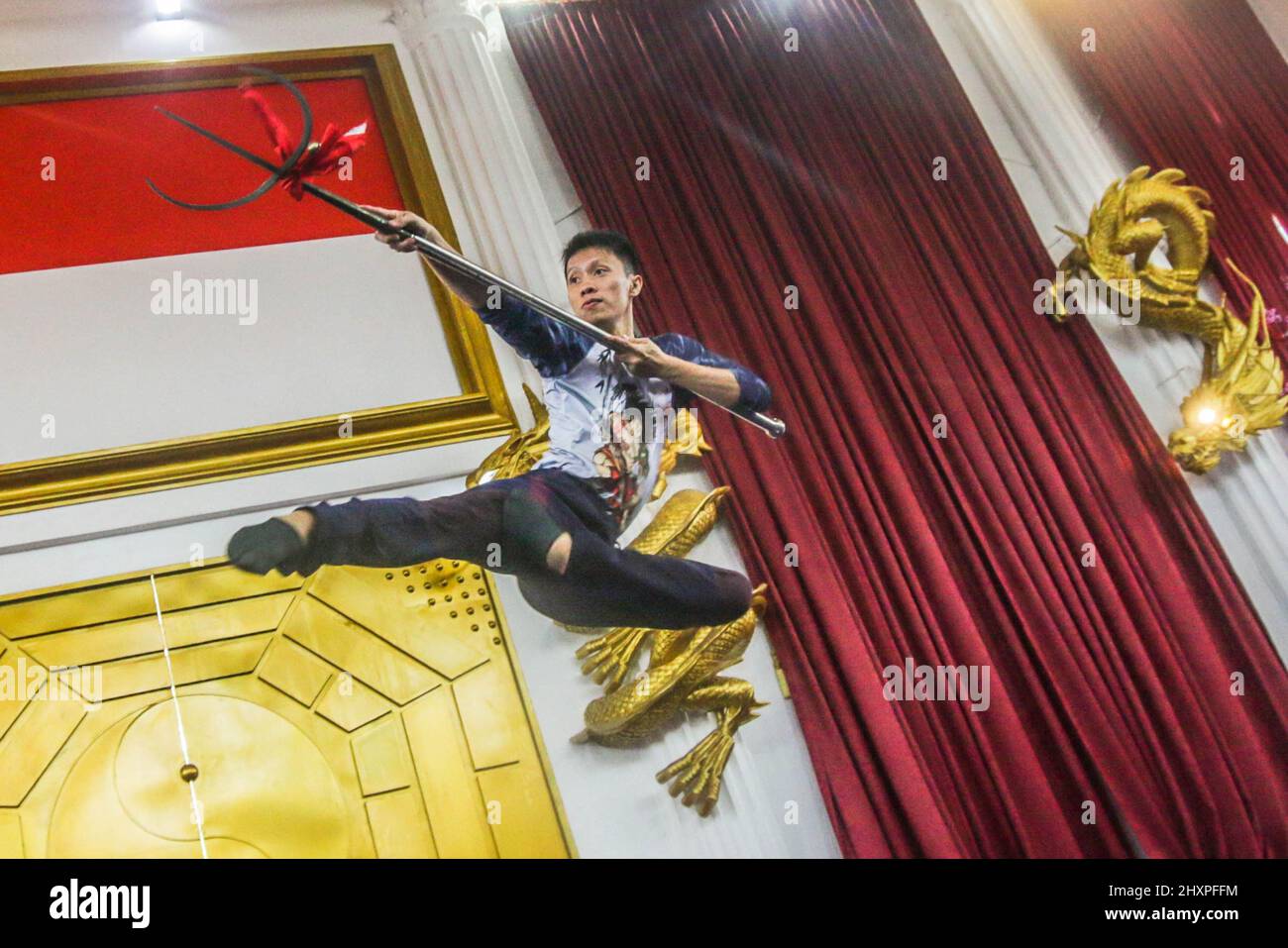 Wushu martial arts training session at Harmony Wushu Indonesia, Bogor ...