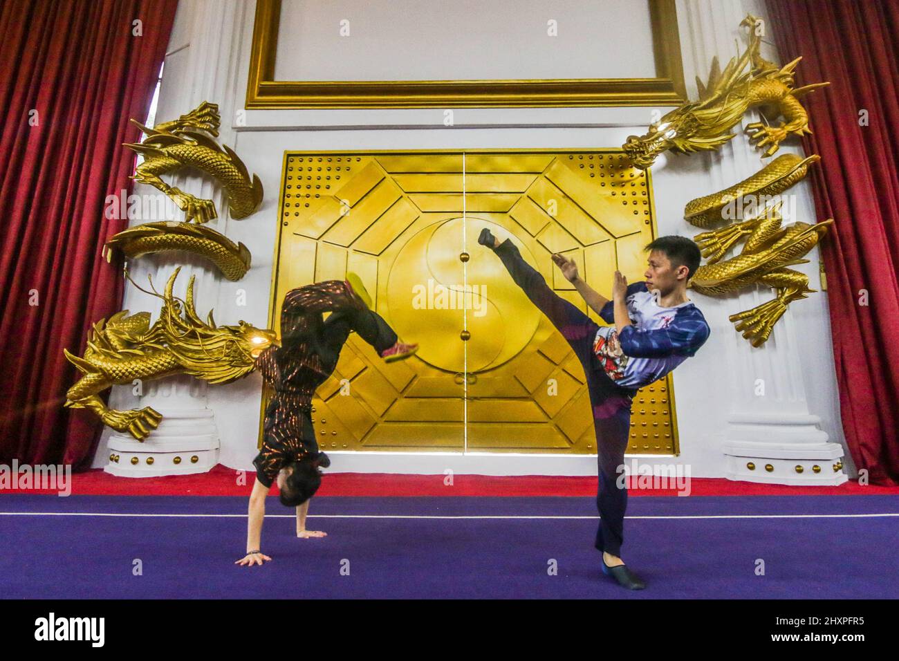 Wushu martial arts training session at Harmony Wushu Indonesia, Bogor ...