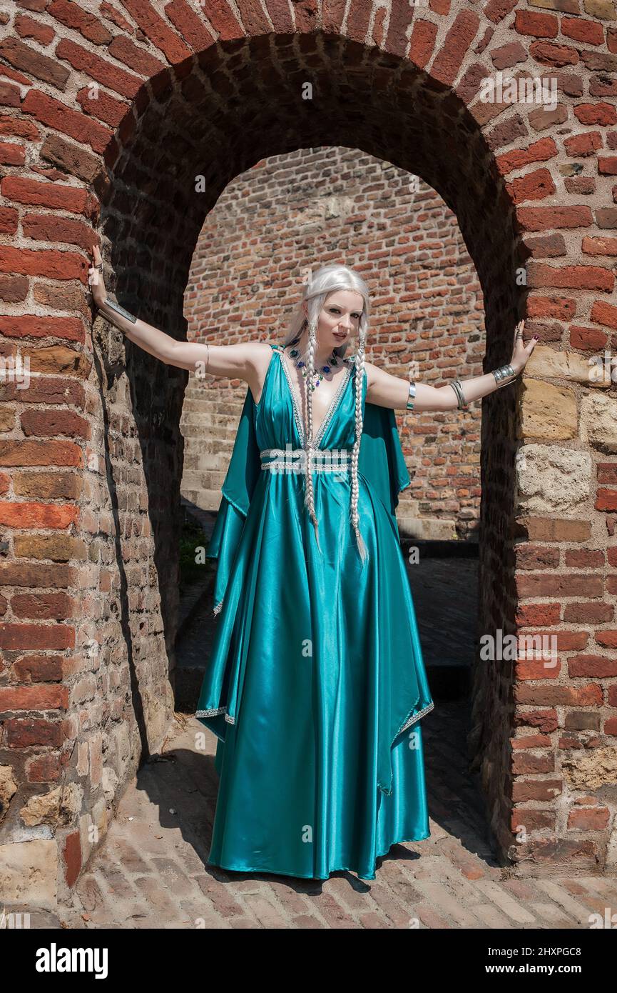 Woman In Medieval Times. Beautiful woman posing on the fortress Stock ...