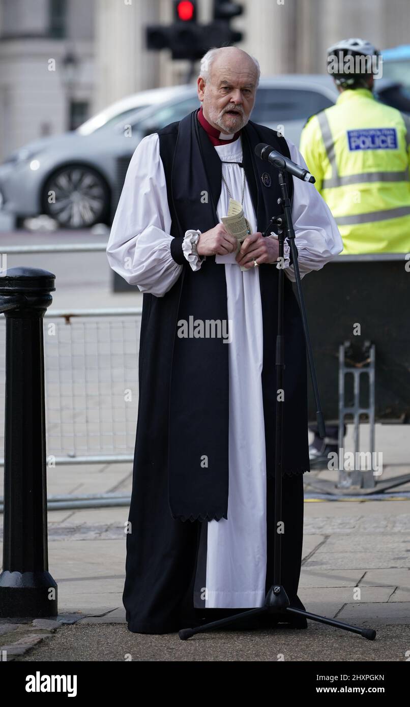 Lord Chartres speaking during a commemorative ceremony and laying of ...