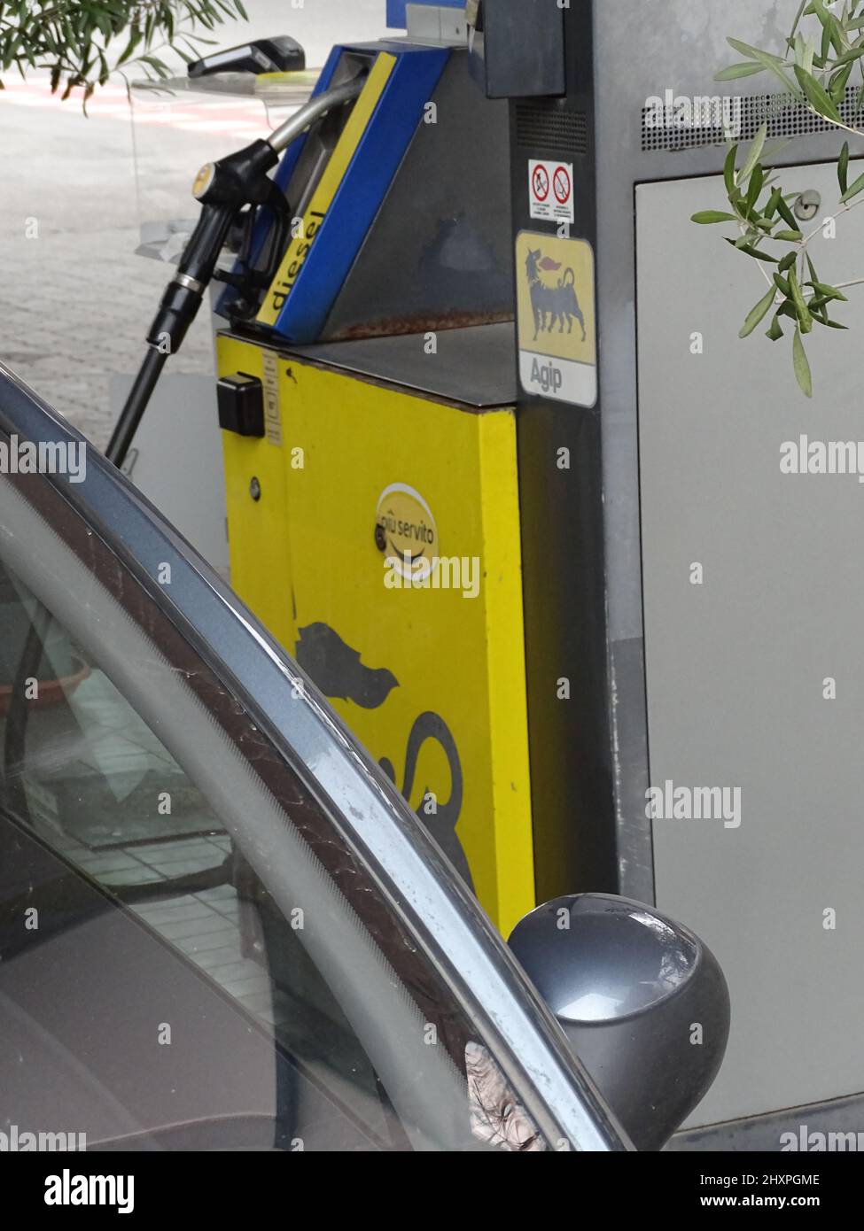 Petrol pump labels hi-res stock photography and images - Alamy