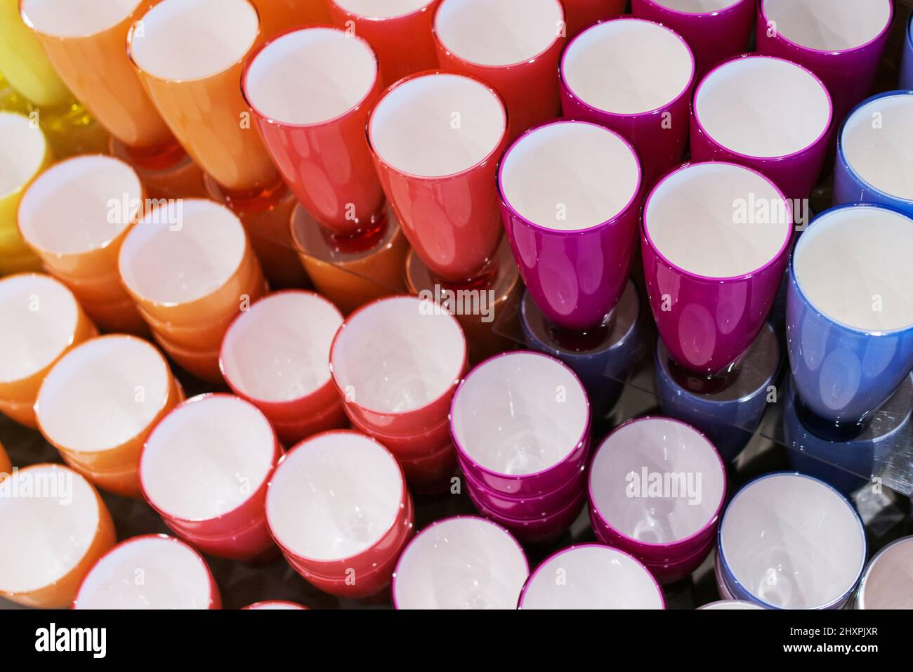 Multi-colored mugs. Pattern of repeating circles Stock Photo - Alamy