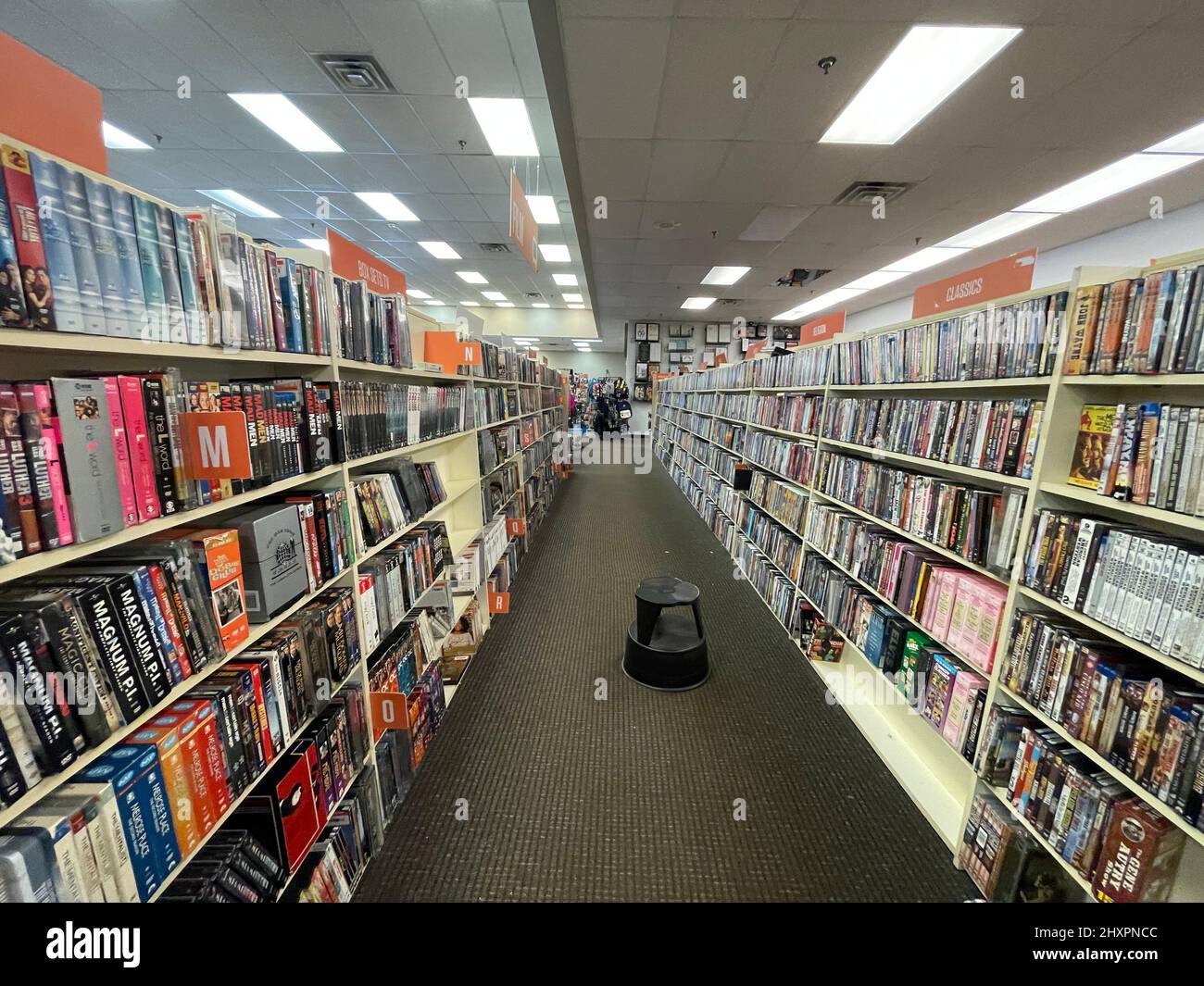 Augusta, Ga USA - 03 13 22: 2nd and Charles vintage retail super store ...