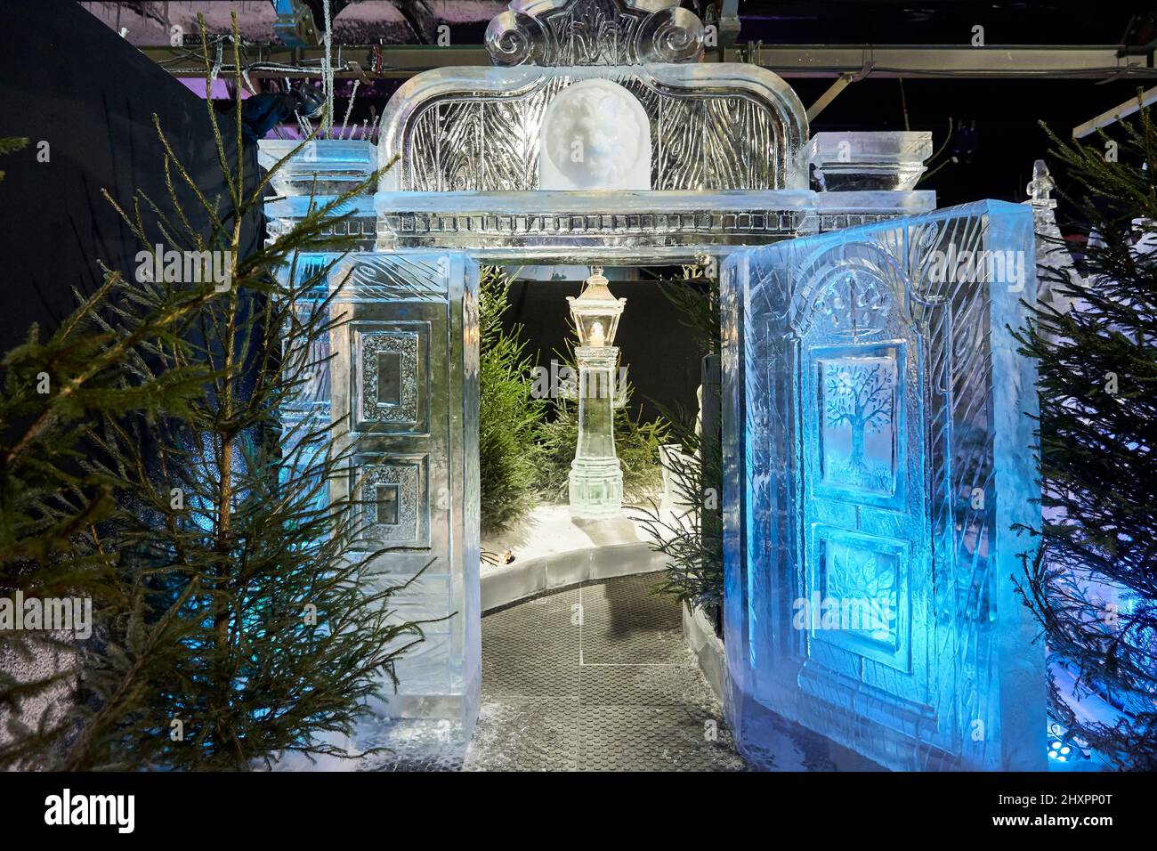 Ice representation of a huge door Stock Photo - Alamy