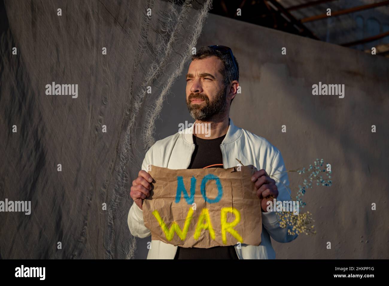 Ukrainian face paint hi-res stock photography and images - Alamy