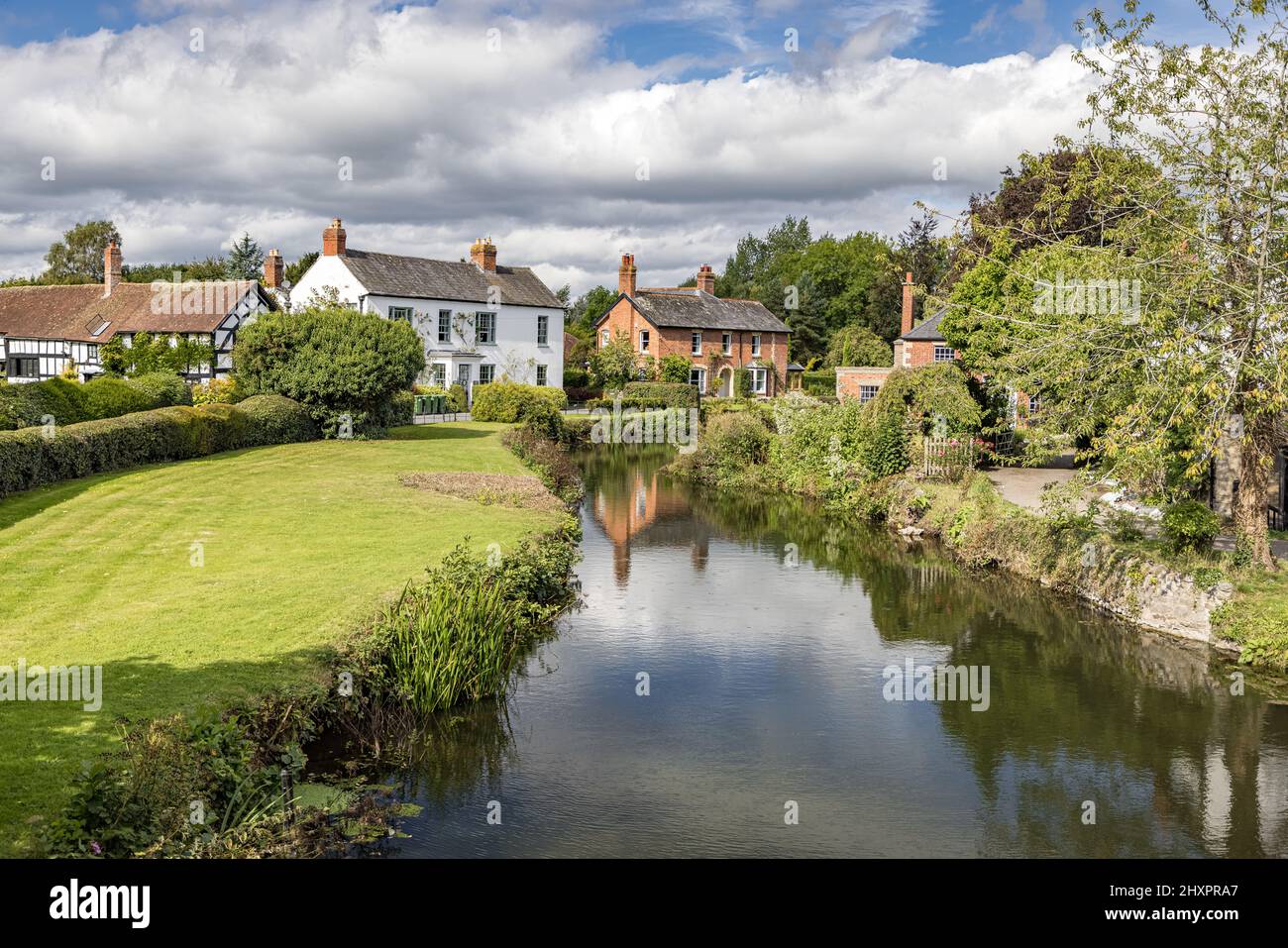 Idyllic English village of Eardisland, Black and White Villages Trail ...