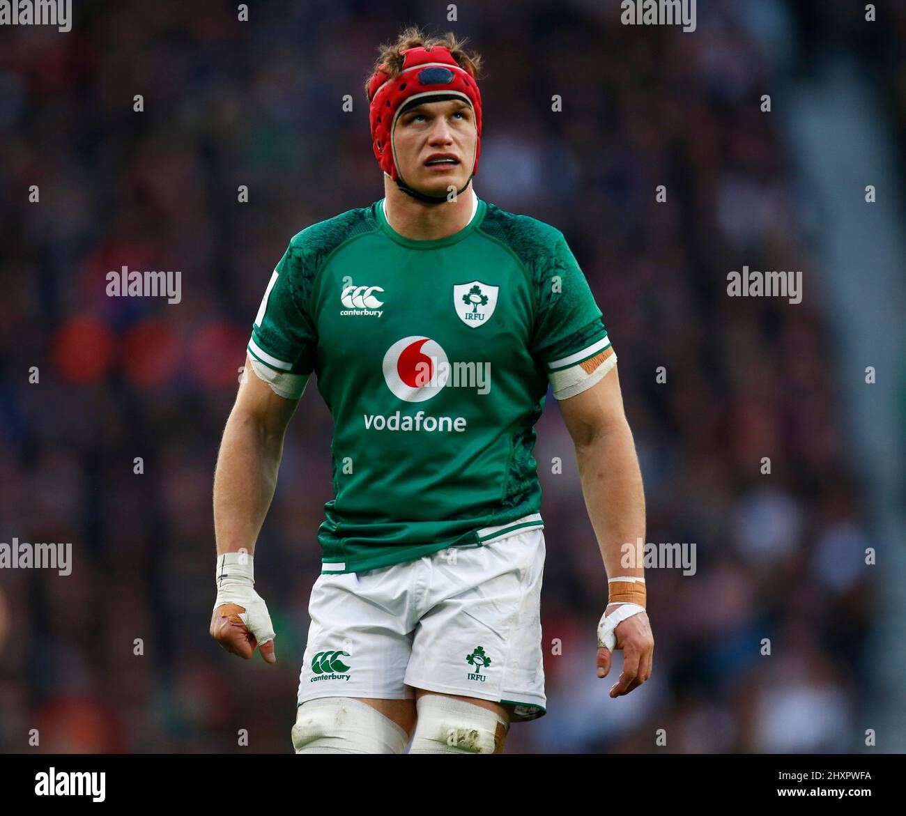 Josh van der flier hi-res stock photography and images - Alamy