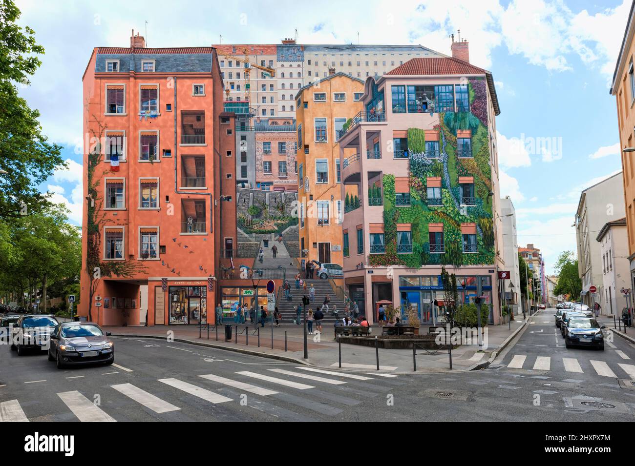 Mur des Canuts or Wall of the silk workers, La Croix Rousse, Lyon ...