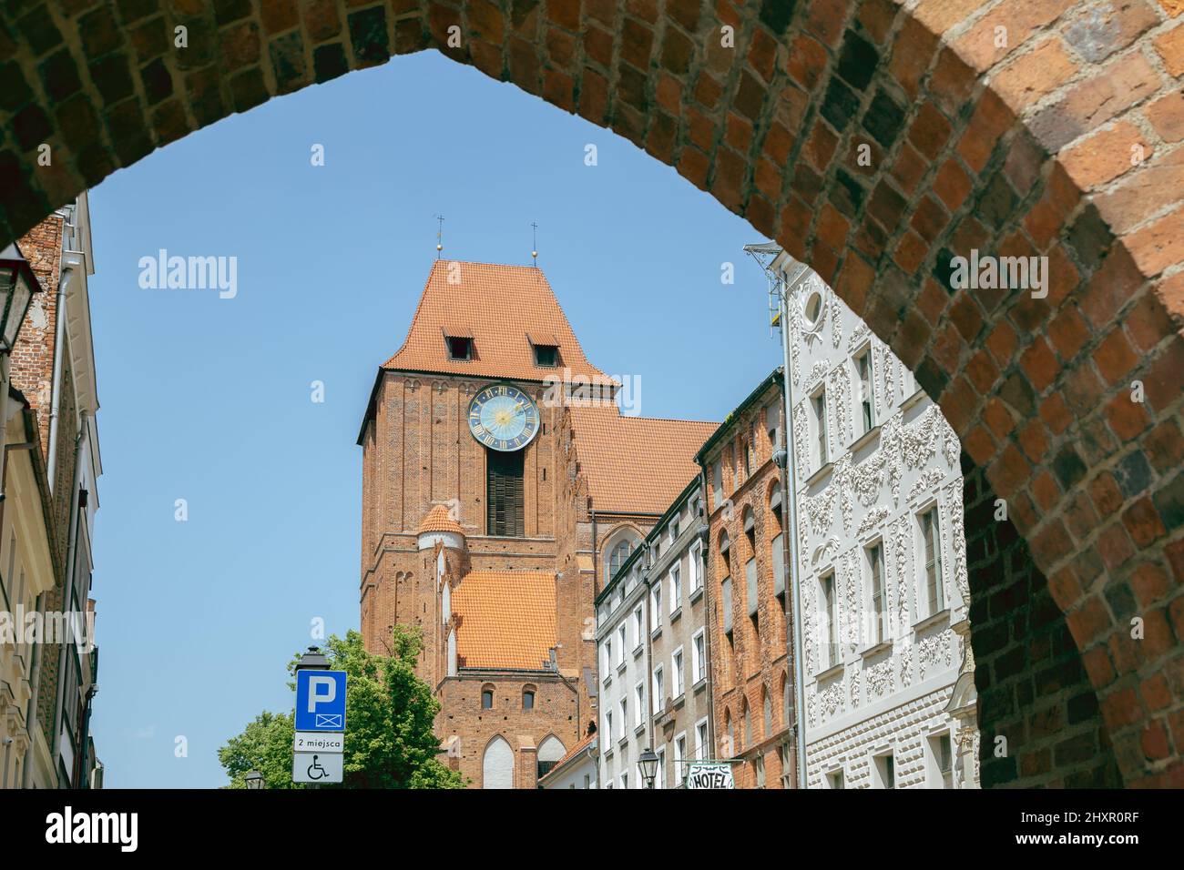 Torun old town and fortress gate in Torun, Poland Stock Photo - Alamy