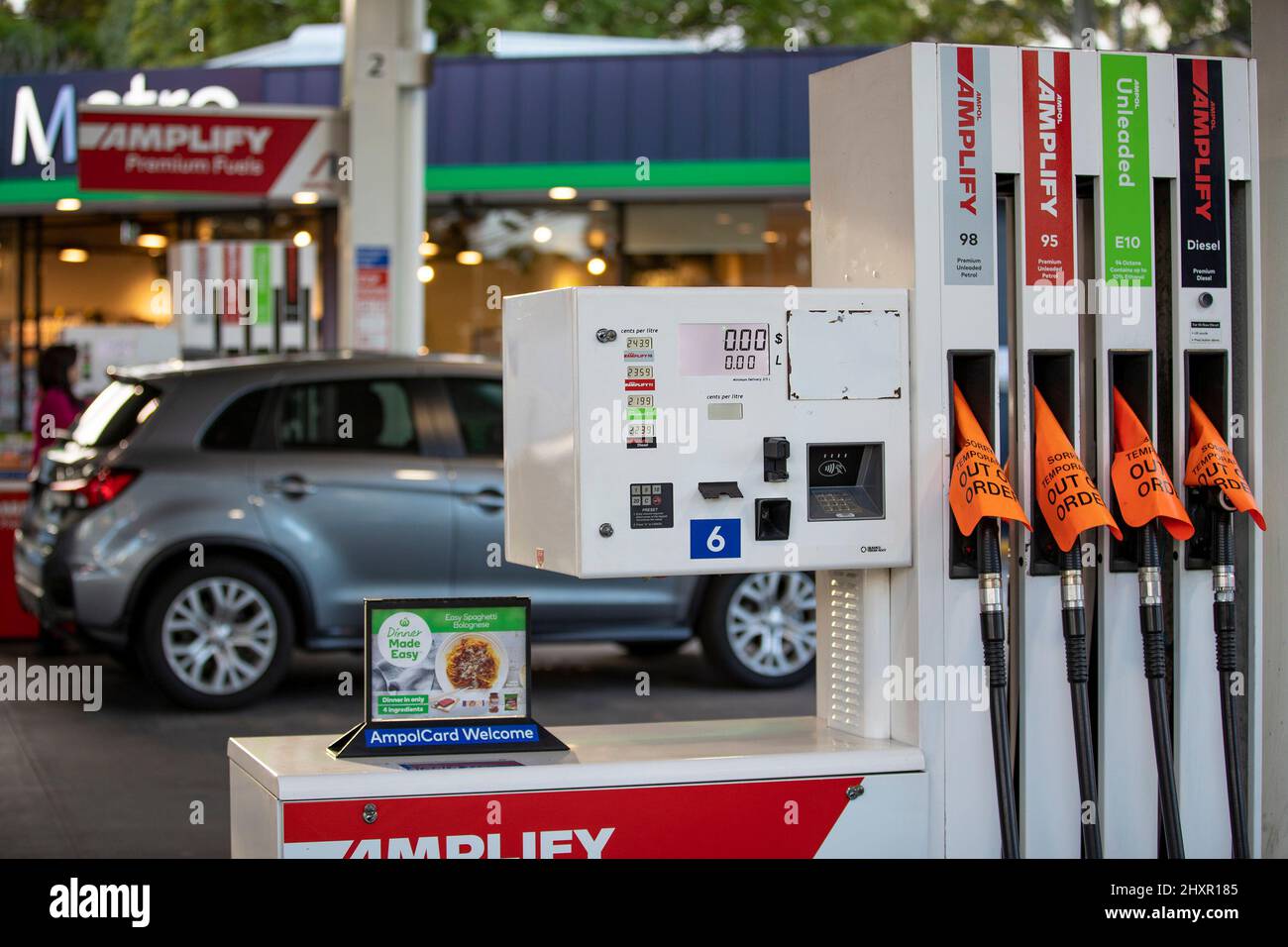 Sydney petrol station hi-res stock photography and images - Alamy