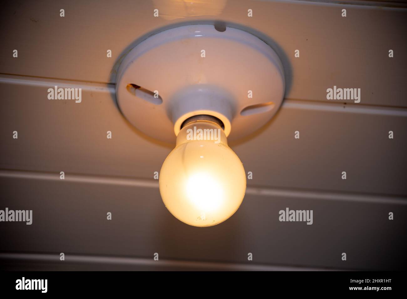 Led light bulb in the ceiling Stock Photo - Alamy