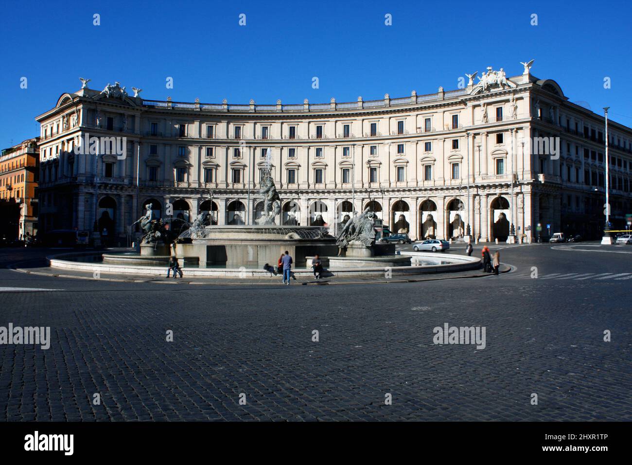 Piazza termini hi-res stock photography and images - Alamy