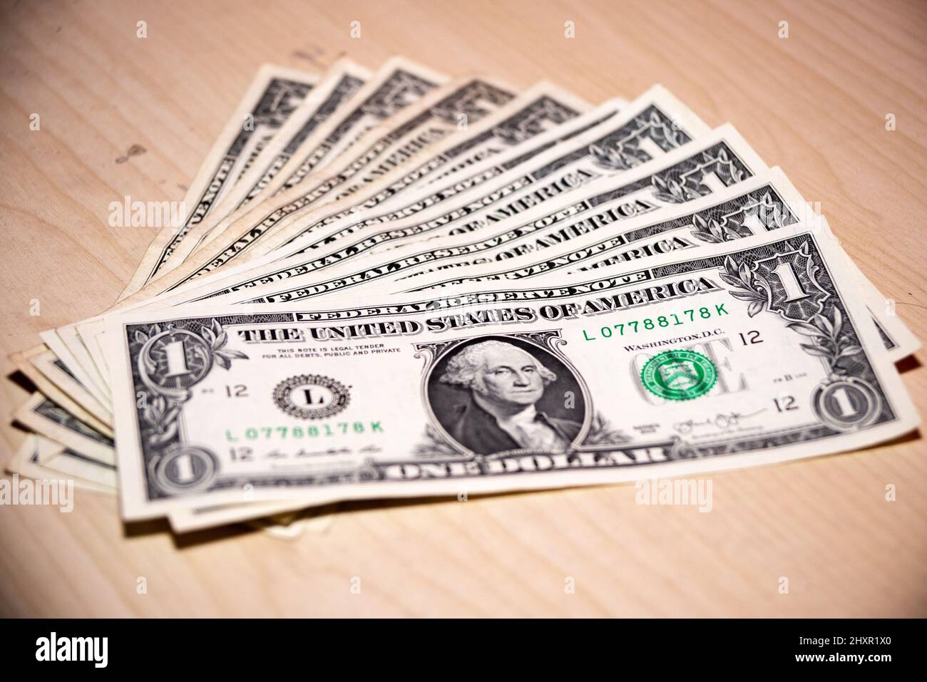 One dollar bill f hi-res stock photography and images - Alamy