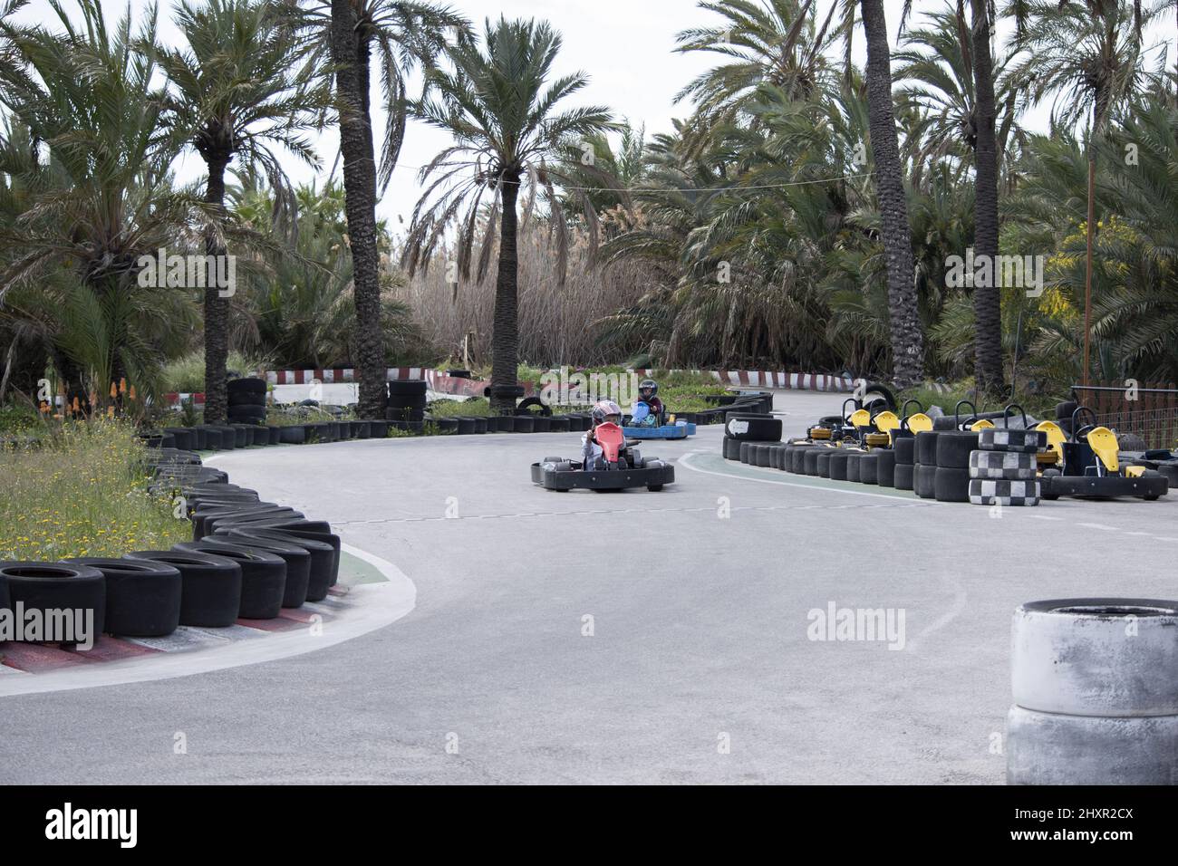 Children go carting hi-res stock photography and images - Alamy